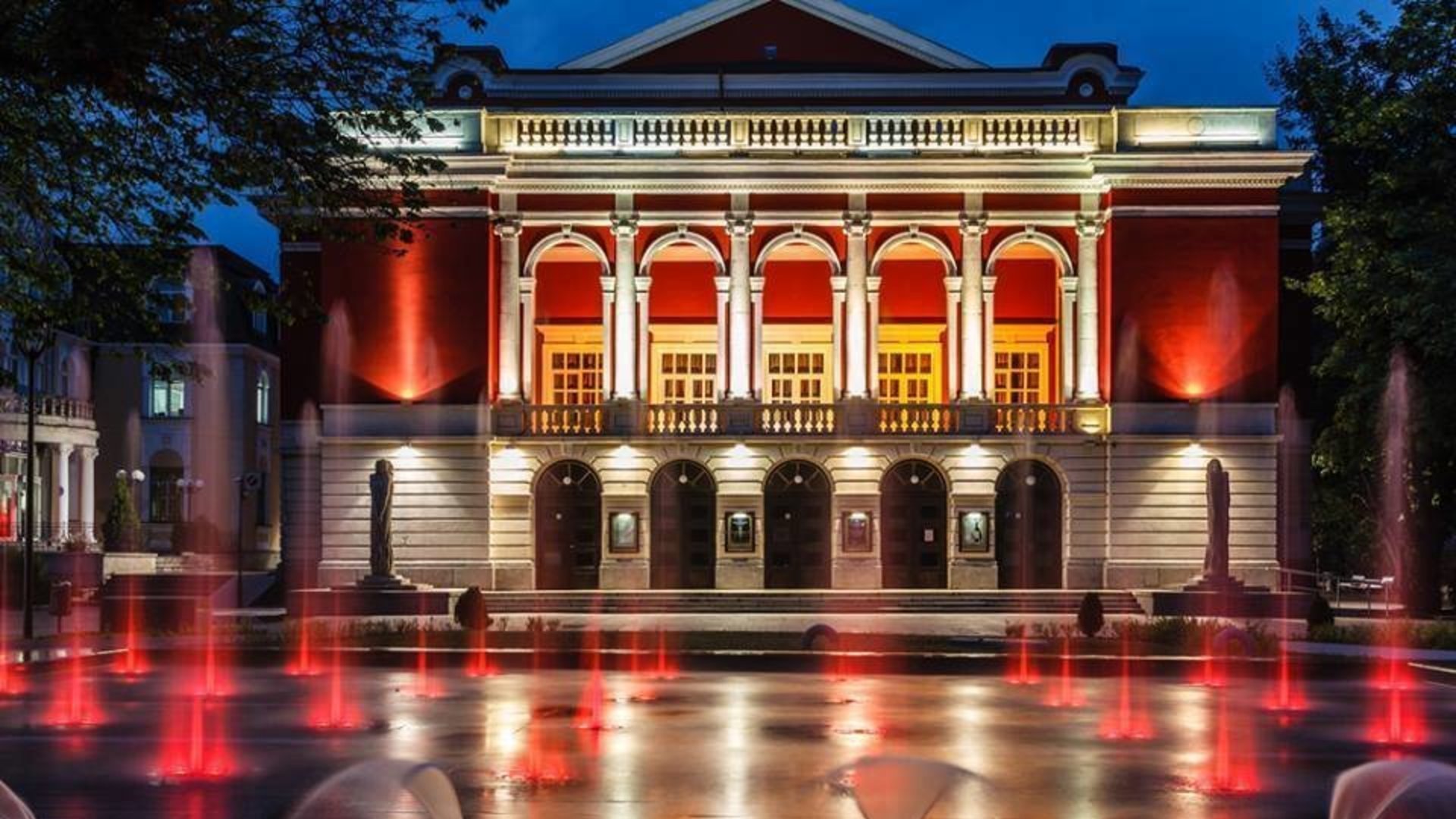 Darzhavna Opera Ruse | Entase